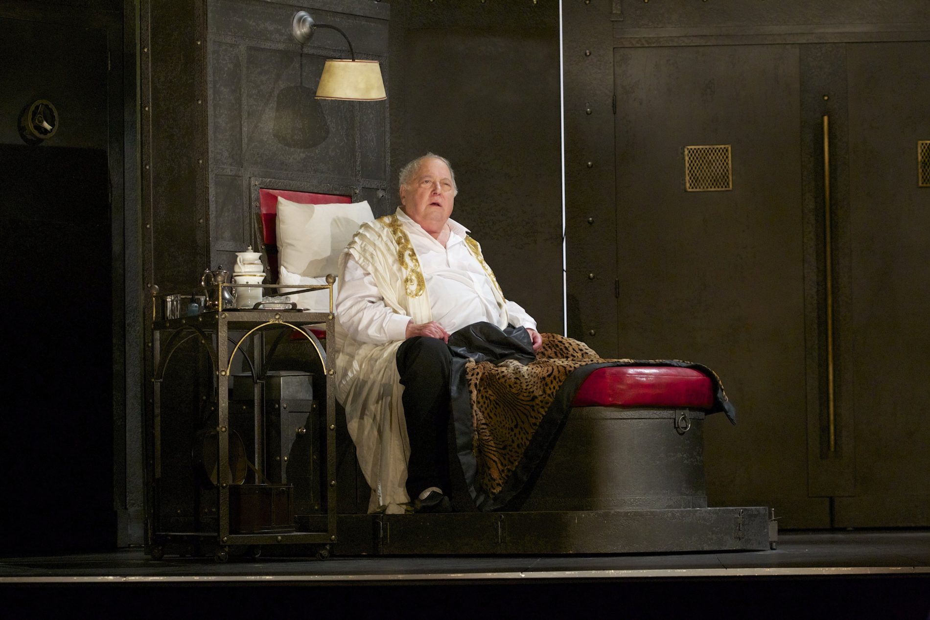 Volpone | Sur les planches