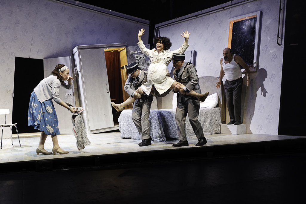 Théâtre : « On ne paie pas ! On ne paie pas ! » de Dario Fo et Franca ...